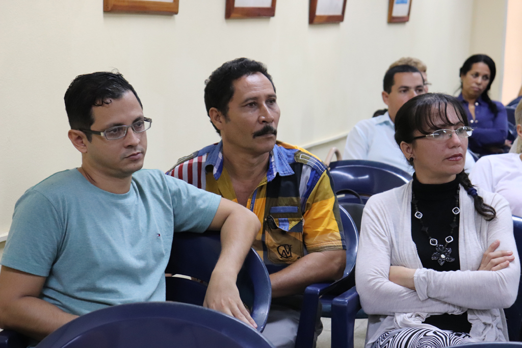 Reconocidos destacados profesores en aniversario 37 de la Unión de ...